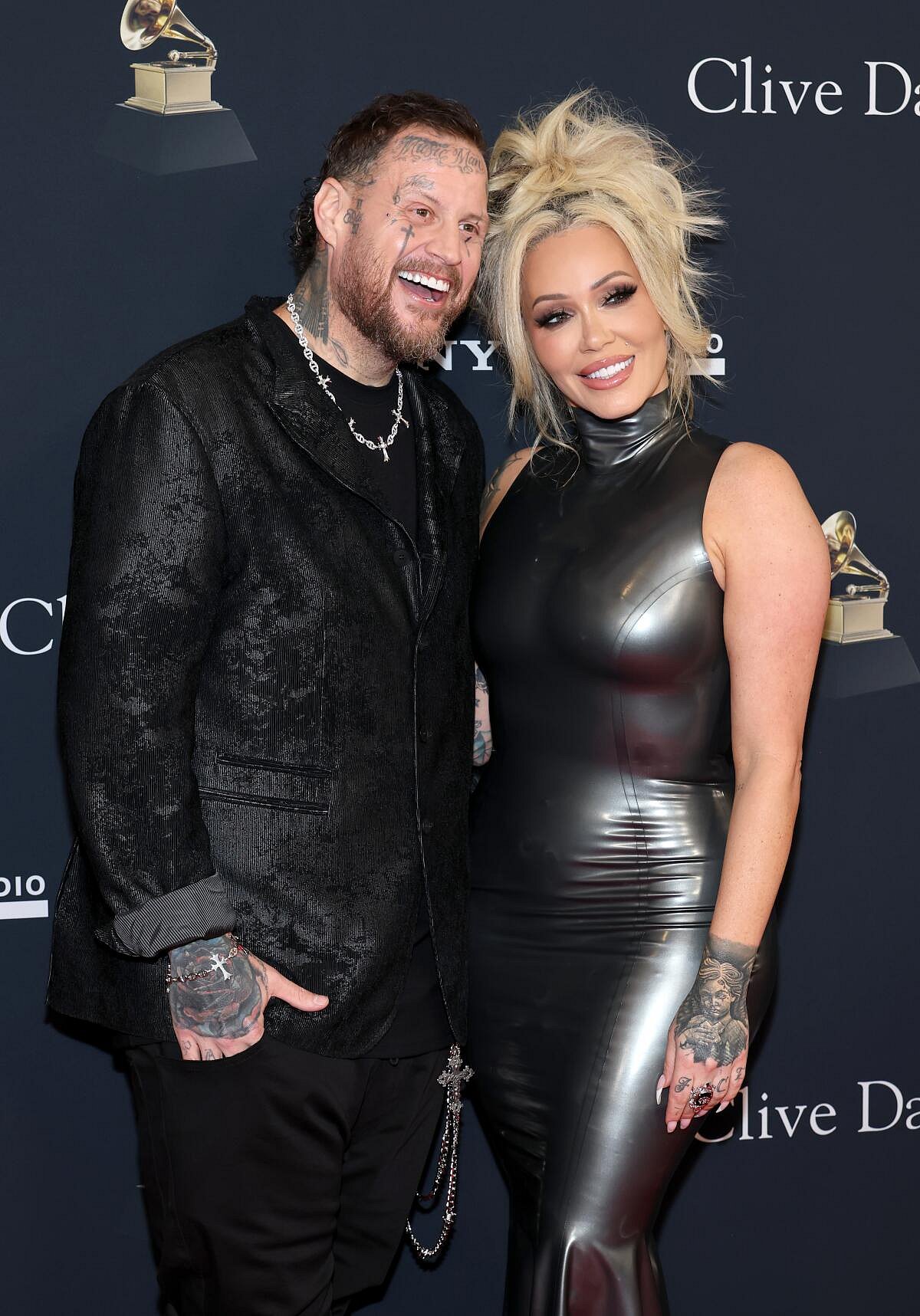 Country star Jelly Roll files for divorce from wife Bunnie XO after ...