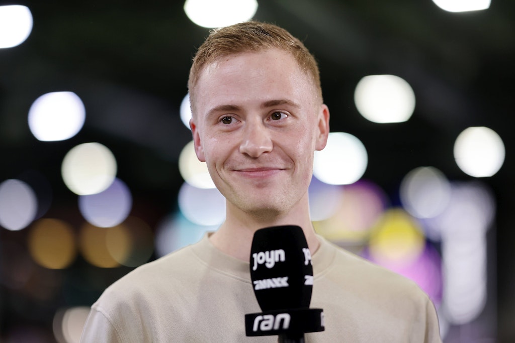 Fake-WM-Pokal in Berlin: Wie der YouTuber Marvin Wildhage Influencer ...