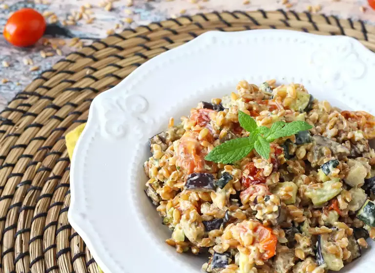 Creamy farro salad with zucchini, eggplant and cherry tomatoes