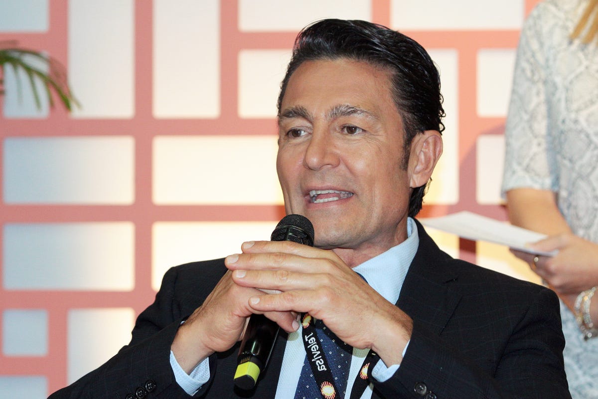 Así es la vida actual de Fernando Colunga, el mítico galán de ...