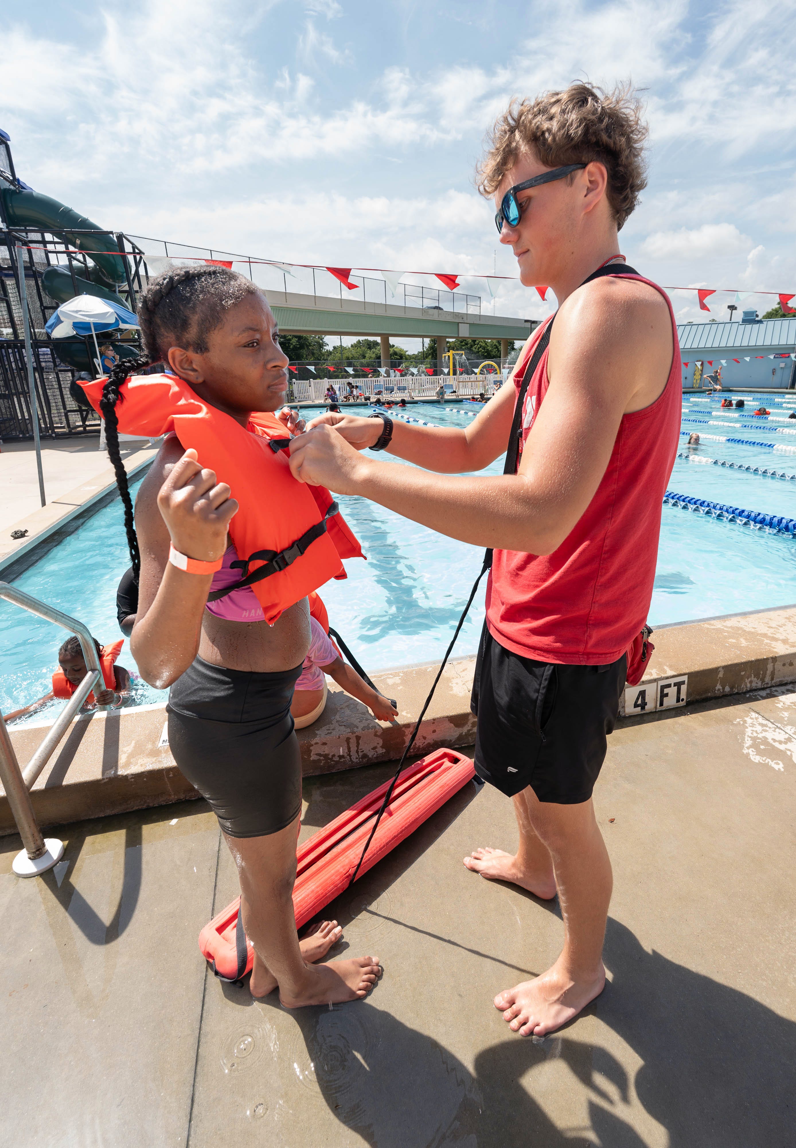 Florida reimbursing families for swim lessons. Where to learn in Pensacola