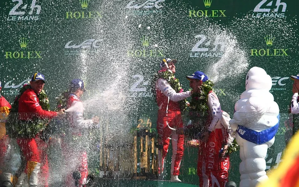 Toyota edges BMW in dramatic Le Mans finish