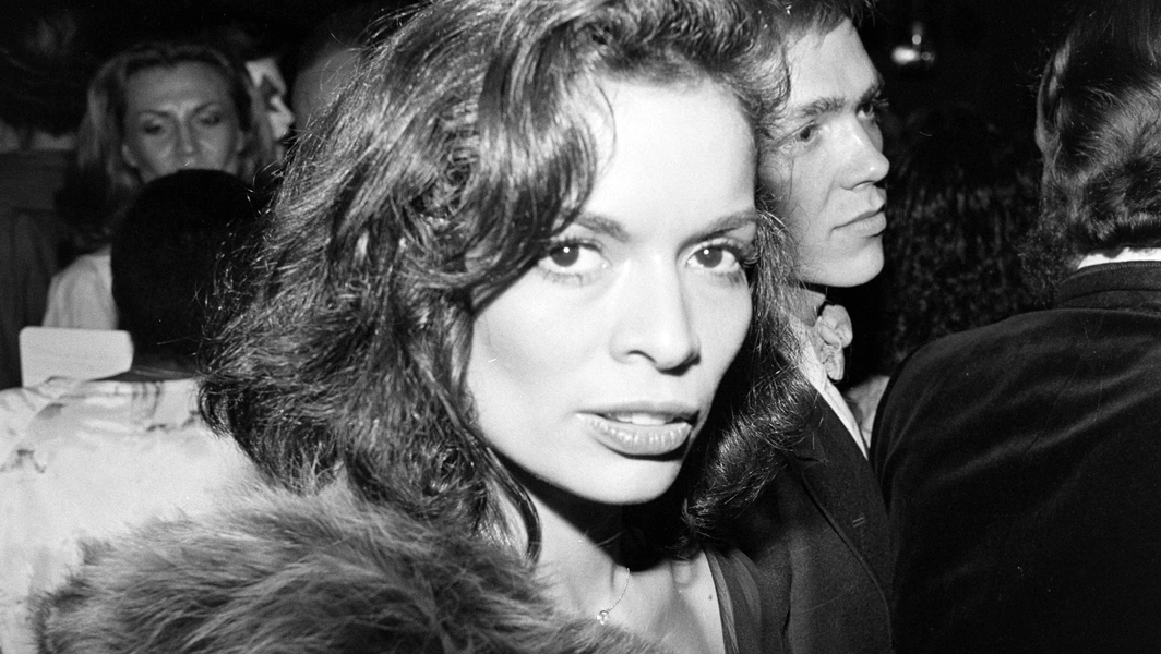 9 iconic 1970s fashion moments