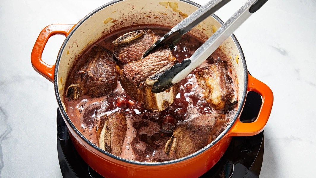 Slow-cooked chuck roast made easy and delicious