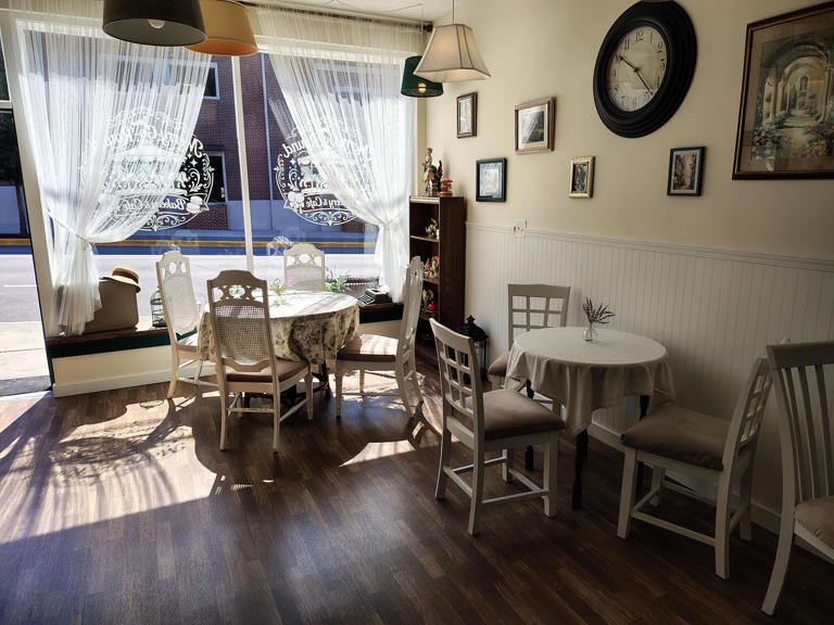 New Hendersonville bakery café Merry Go Round has 'old Euro' style