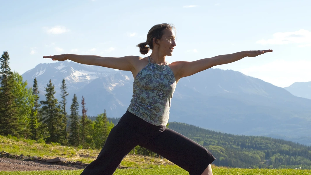 Yoga poses that ground your mind and body