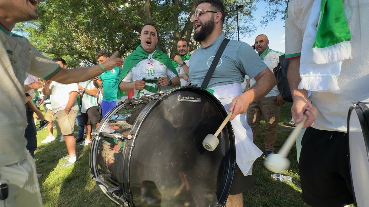 Algeria fans arrive in Kansas City for vibrant rally before match ...