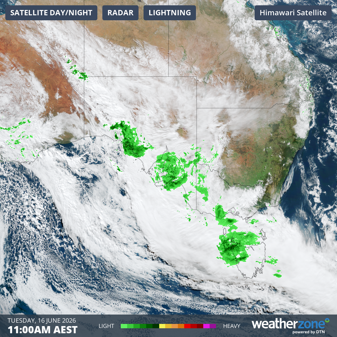 Massive northwest cloudband brings heavy rain