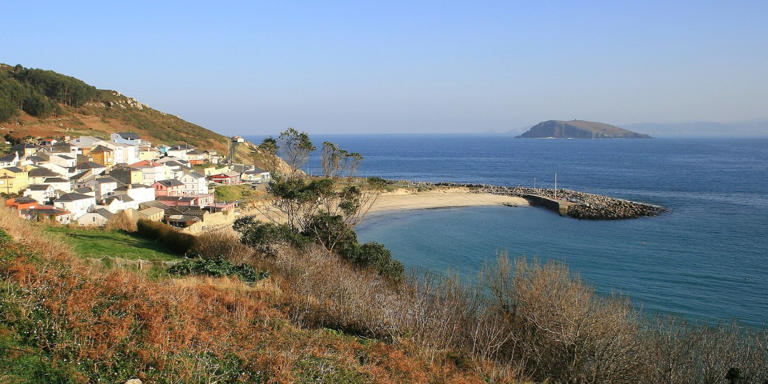 Spain's northernmost village: 70 inhabitants facing the Cantabrian Sea