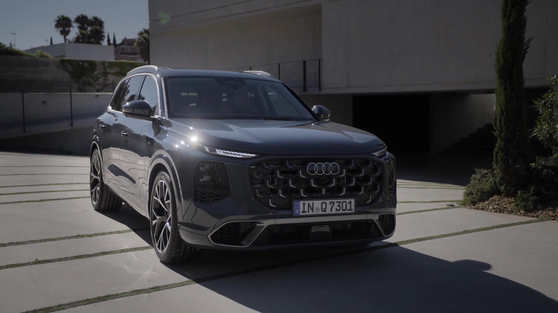 Audi Q7 SUV TDI quattro exterior design