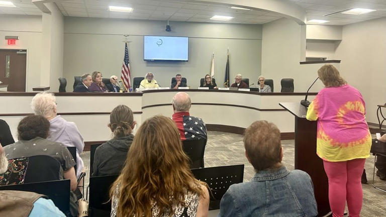 Fired superintendent to receive $412k+ payout after divided Comstock ...