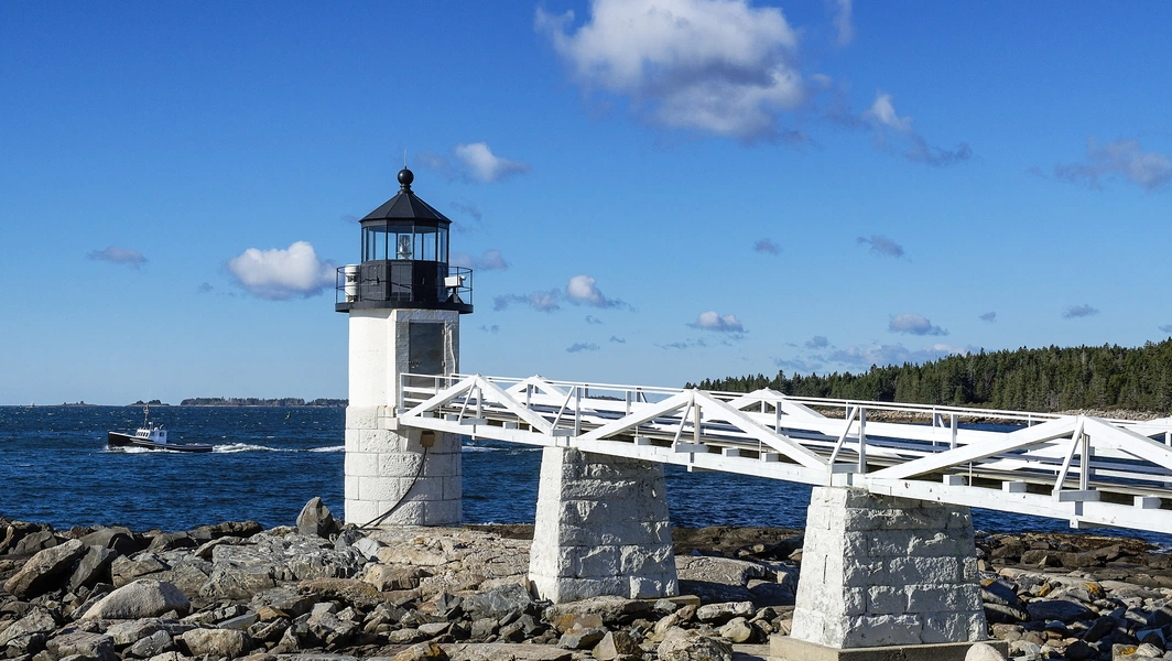 Exploring Maine's historic Marshall Point Lighthouse