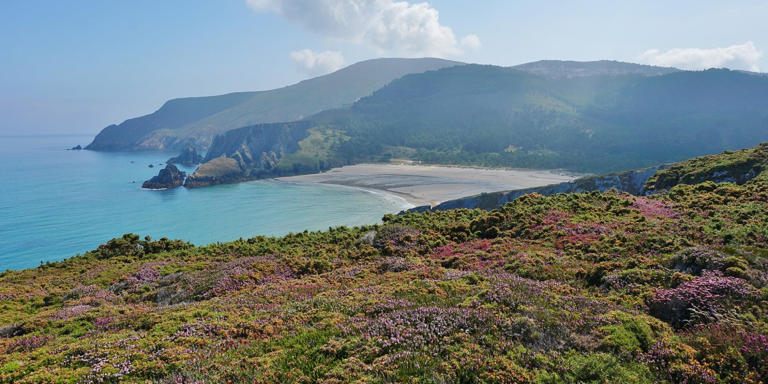 Spain's northernmost village: 70 inhabitants facing the Cantabrian Sea