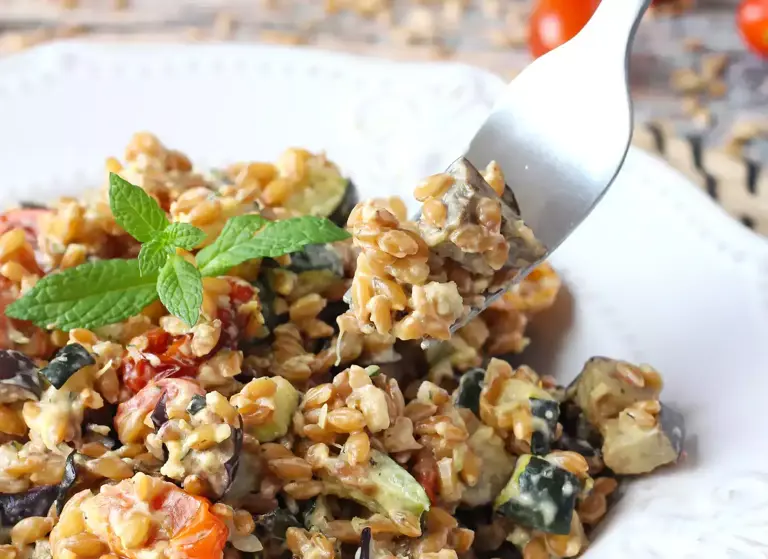 Creamy farro salad with zucchini, eggplant and cherry tomatoes