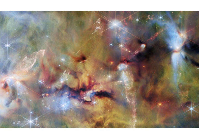 Astronomers have caught the first-ever glimpse of star-forming gas in ...