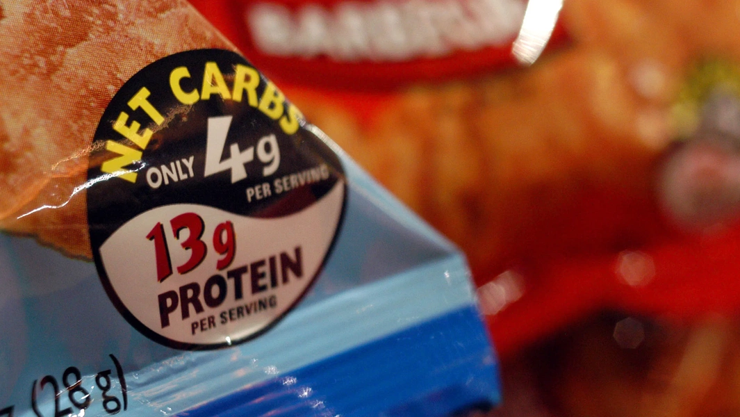 7 low-carb snacks packed with flavor and nutrition