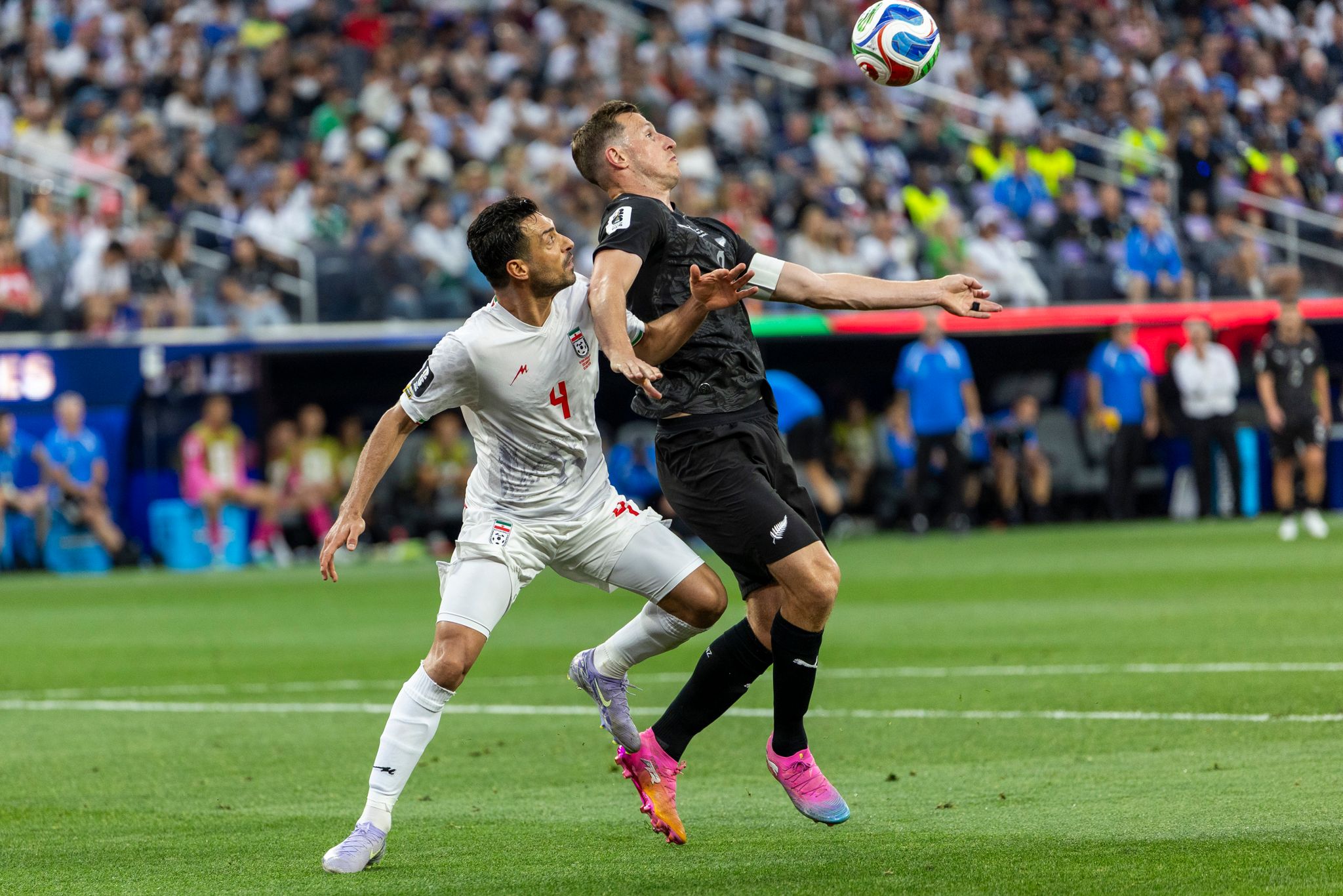 Iran and New Zealand share points in thrilling 2-2 draw