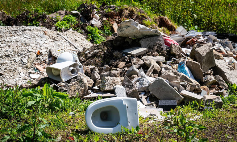 Fly-tippers turn Cornish beauty hotspot into Britain's largest 'waste ...
