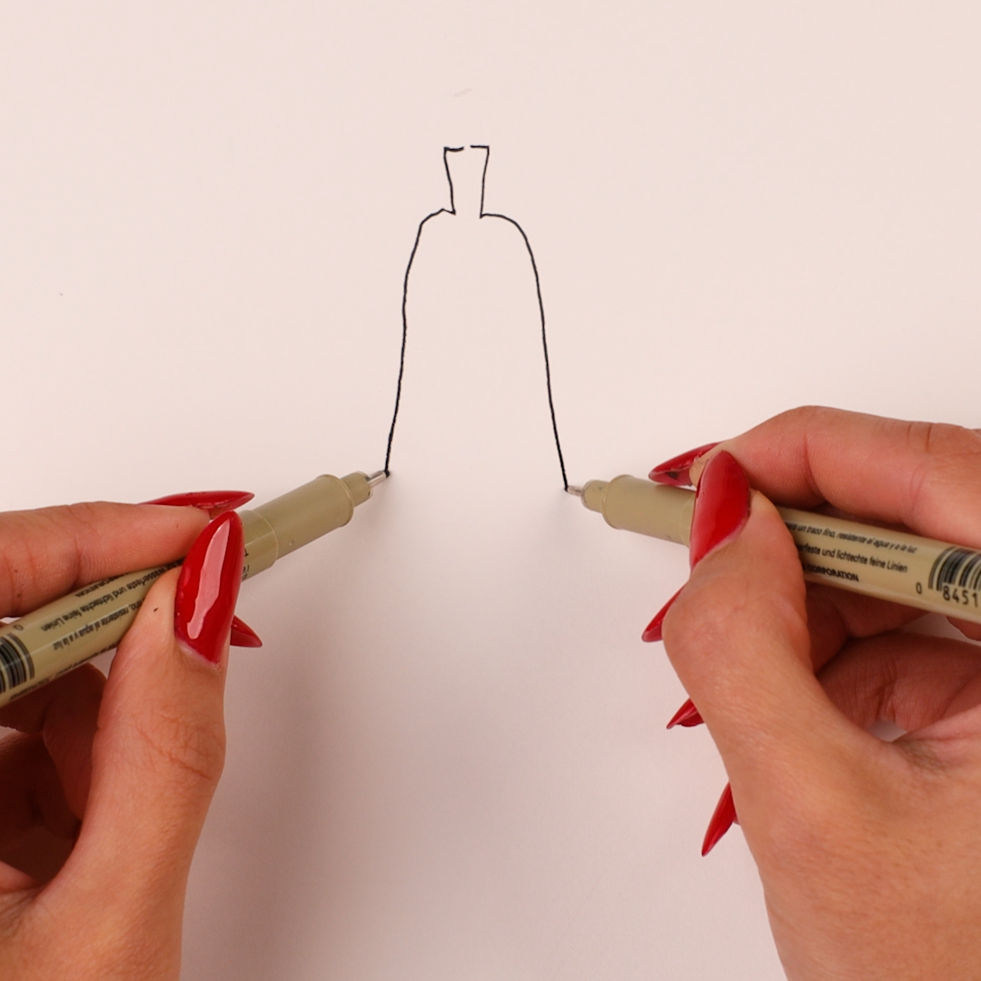Challenge your drawing skills with two hands at once ️
