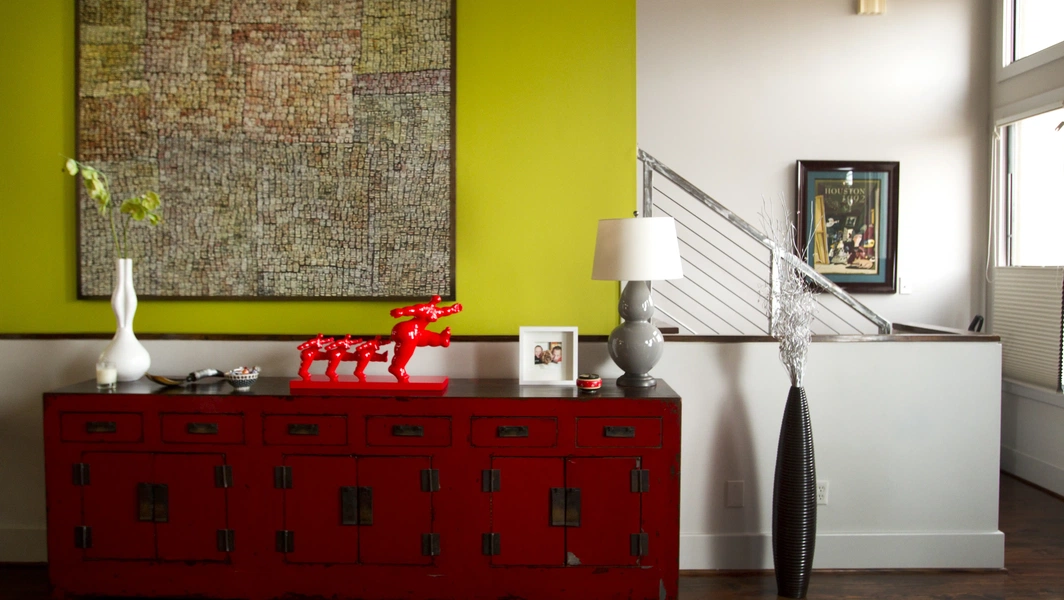 15 paint colors that can lower home appeal