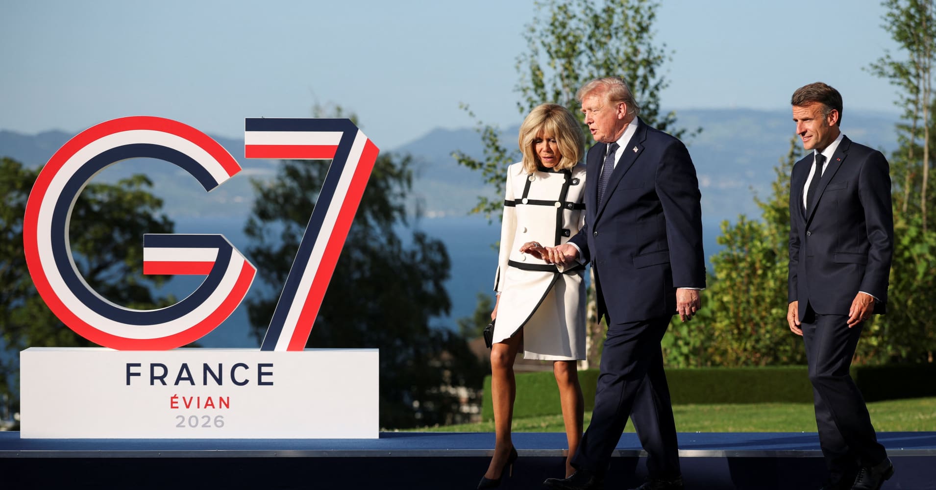 CNBC daily open: Iran framework signed but not delivered