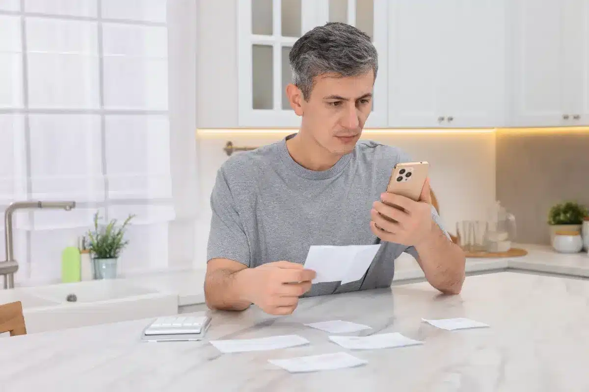 Si le numéro qui vous appelle commence par ces 4 chiffres, raccrochez ...