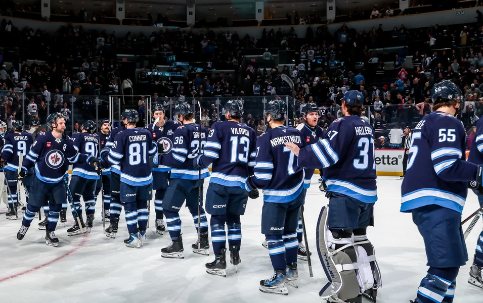 Jets sign Walker Duehr to two-year extension