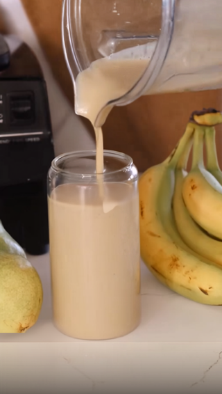 2 easy smoothies that actually start your day right