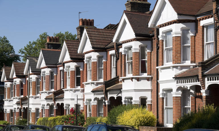 Nationwide starts race to slash mortgages as oil prices plummet