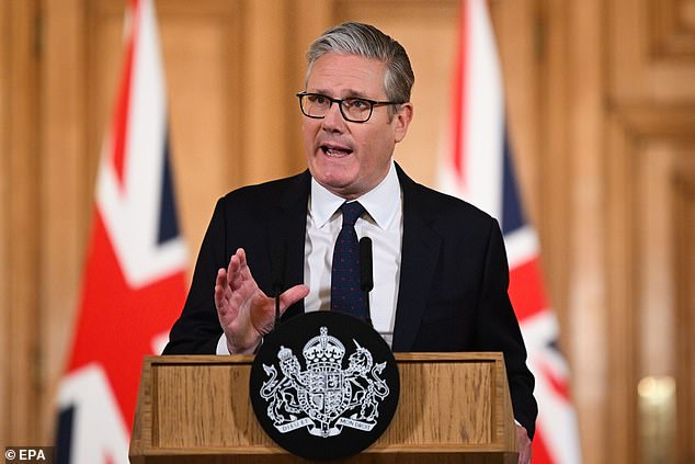 Harry and Meghan say Keir Starmer's social media ban for under-16s is a ...