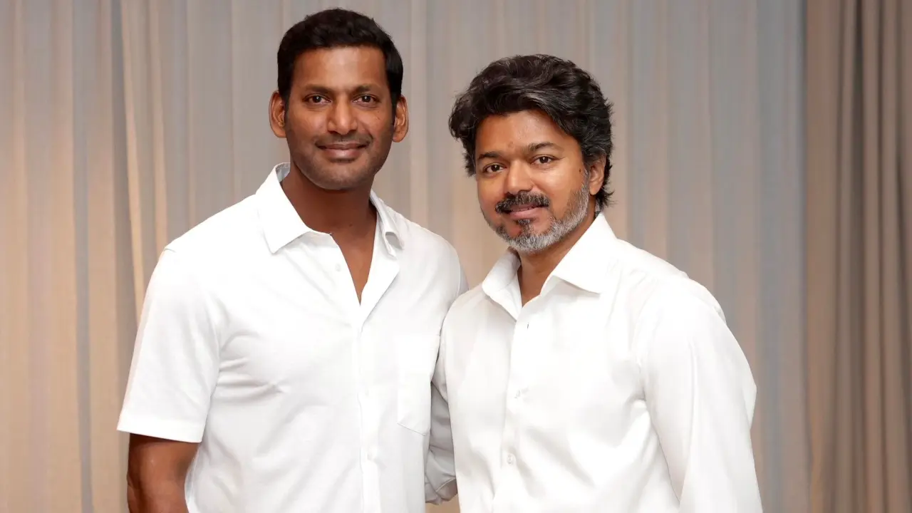 CM Vijay rejects flowers and shawl gesture, Vishal uses money to ...