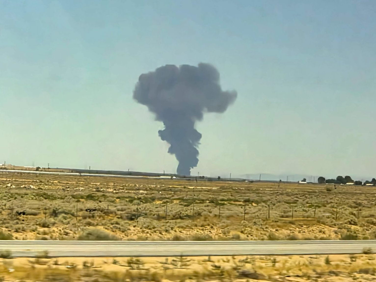 Air Force B-52 bomber crashes in California, killing all 8 on board
