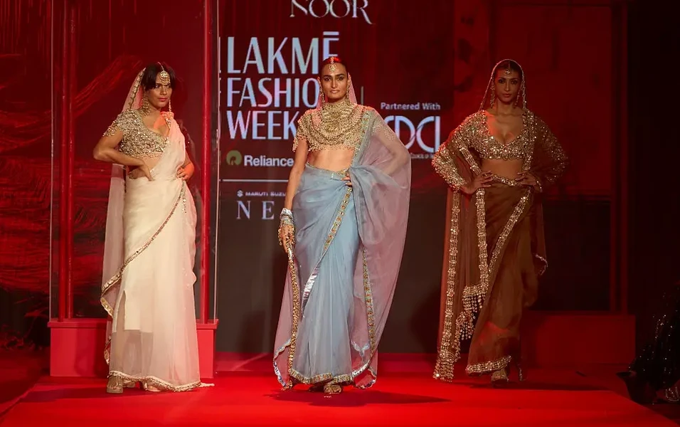 Modern saree styling tips for every woman