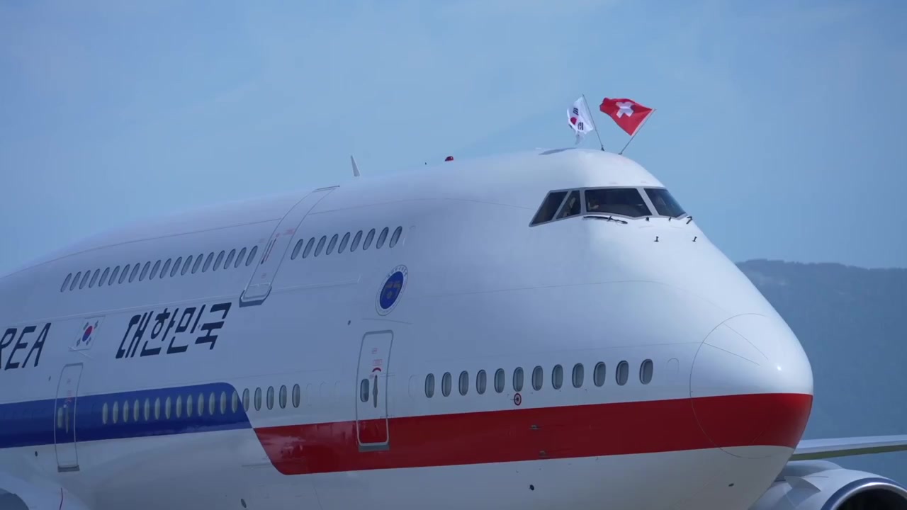 Lee Jae-myung trifft sich in Genf mit den Staats- und Regierungschefs ...