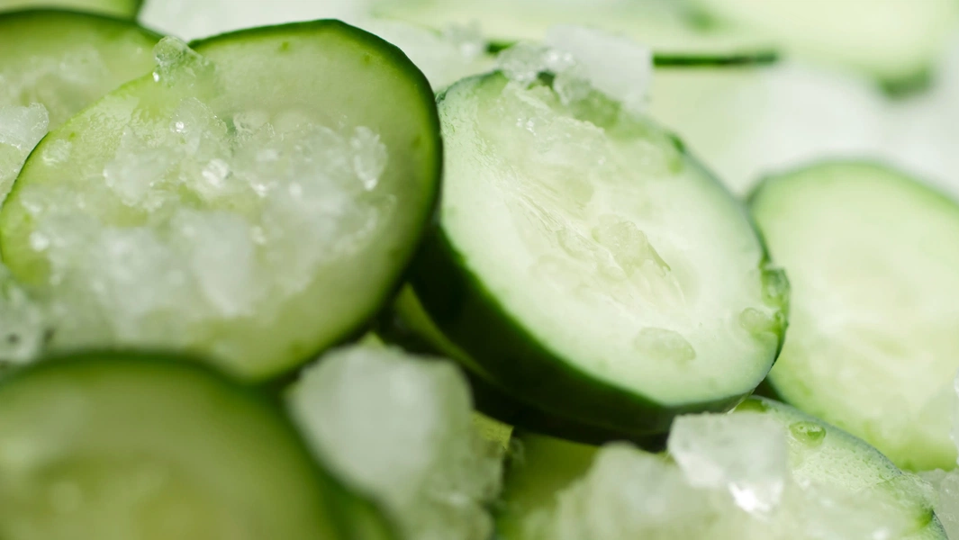 Nutritional benefits and risks of cucumbers