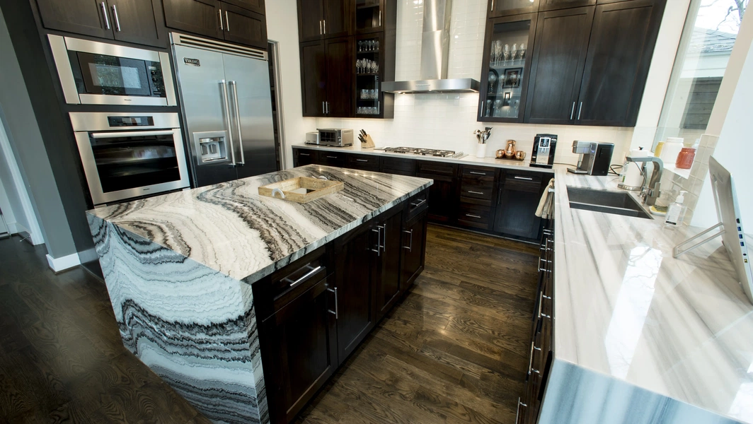 11 features that define a luxury kitchen