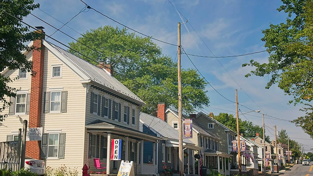 15 picturesque main streets across the United States