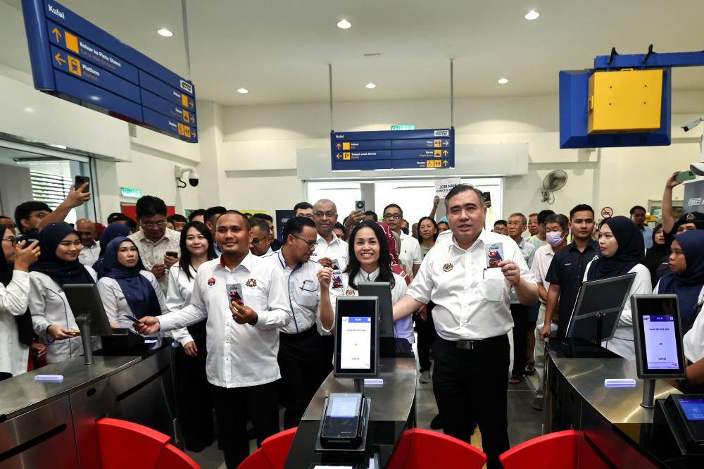 Johor to get 10 new commuter trains worth over RM200m