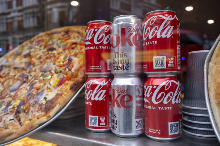 Difference between Diet Coke and Coke Zero explained including ...