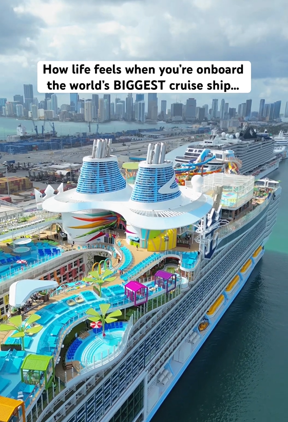 Icon of the Seas is incredible: Full cruise ship experience