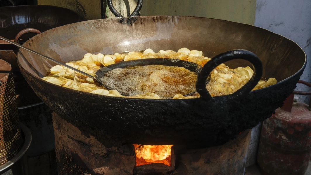 14 facts and safety tips about deep-fried food