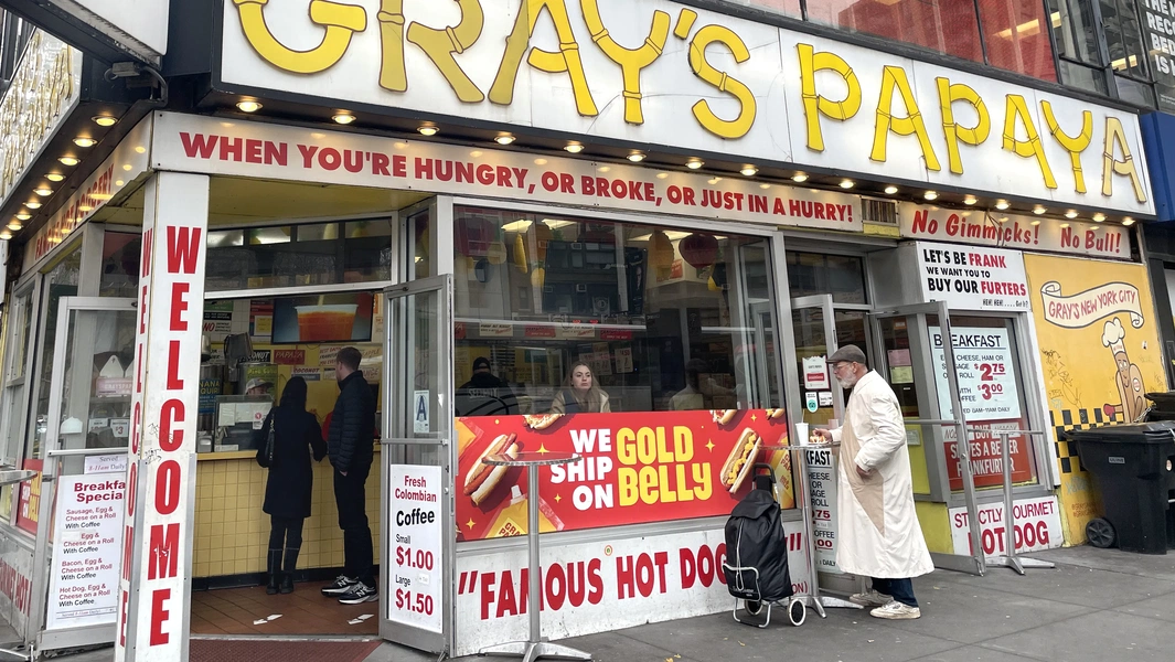 11 iconic dishes Anthony Bourdain loved