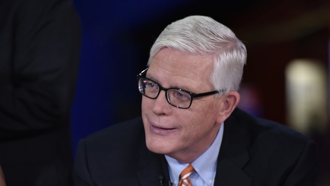 Hewitt rejects Reed’s Iran deal critique as Congress seeks details