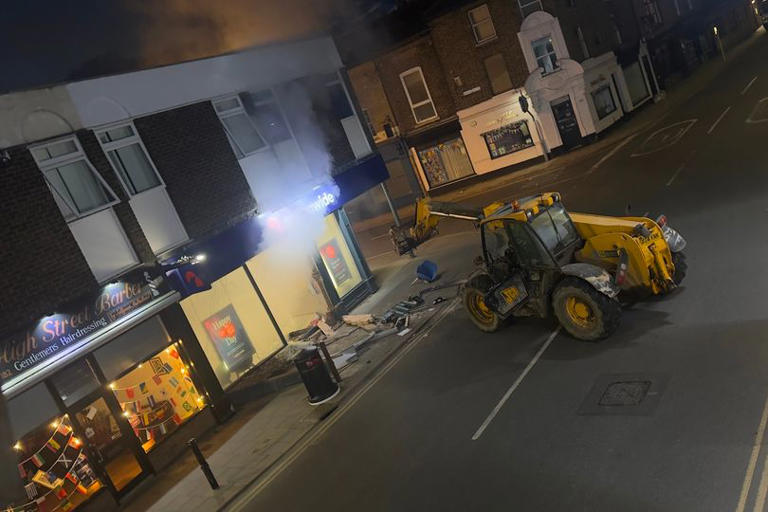 Ram raiders ripping cash machine from Ramsey Nationwide caught on camera