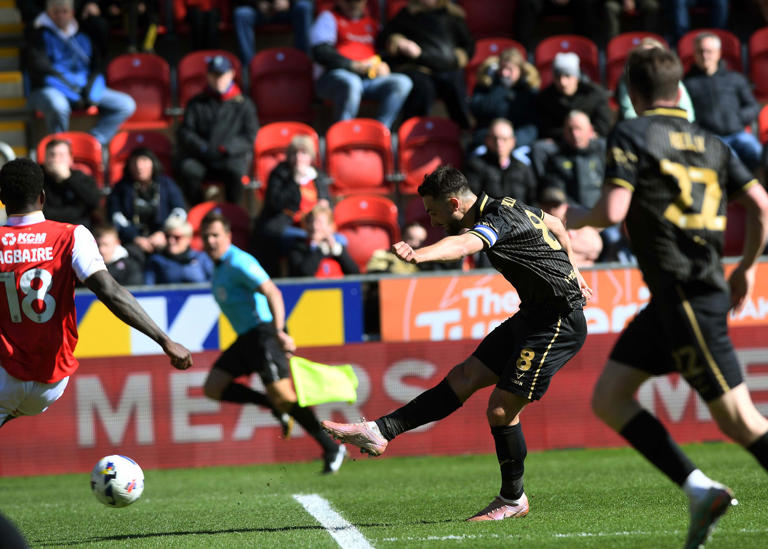 Bradford City poised to sign ex-Burnley and Norwich City man Adam ...