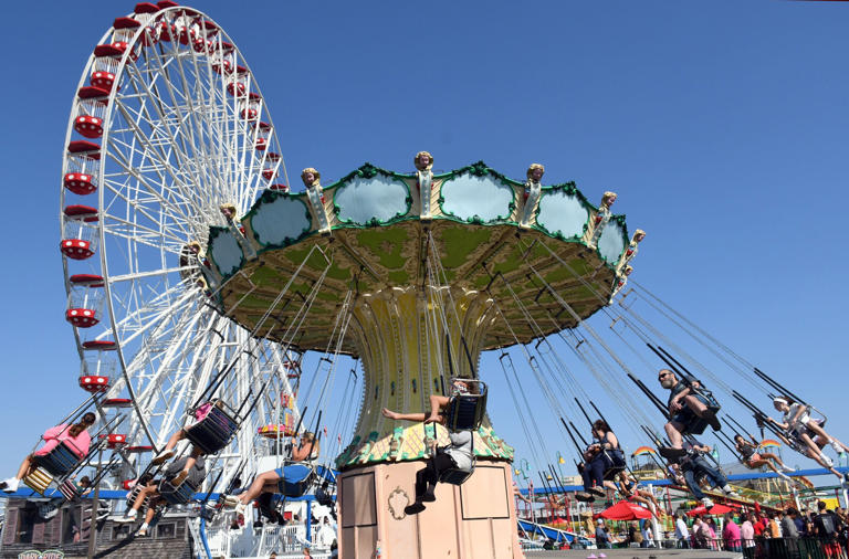 City officials want scaled-down hotel at shuttered Jersey Shore theme park