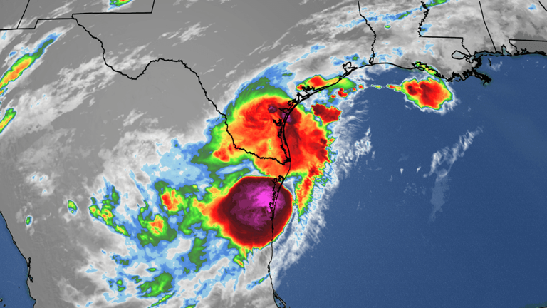 Increased development chances for wave in the Gulf