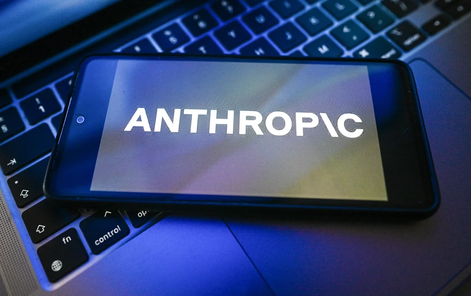 Cybersecurity leaders press Trump to lift Anthropic AI ban