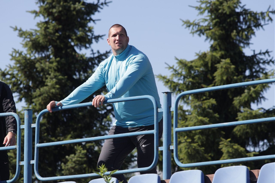 Wojciech Nowicki drugi w Kielcach, a Krzysztof Rybnik z minimum na ...