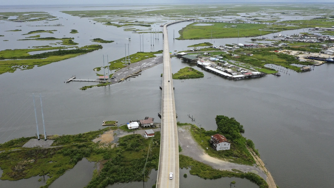 Louisiana Highway 1 and Grand Isle highlights